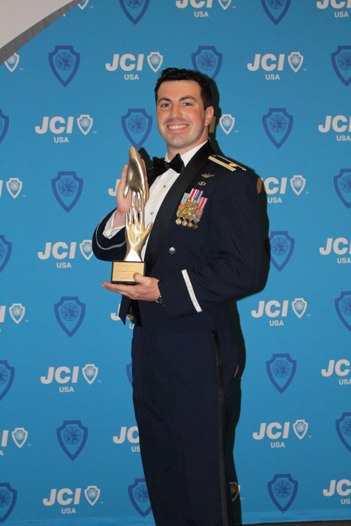 Airman sole military honoree of 'Outstanding Young Americans' award ...
